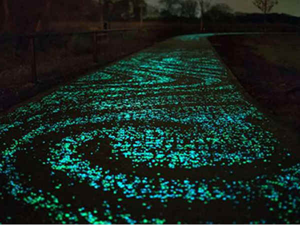 Roads Light Up With Solar Powered Cement - DriveSpark