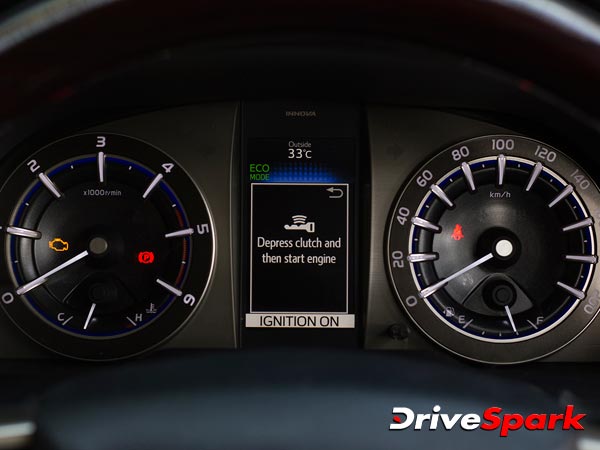 New Toyota Innova Crysta: Features In Detail - DriveSpark News