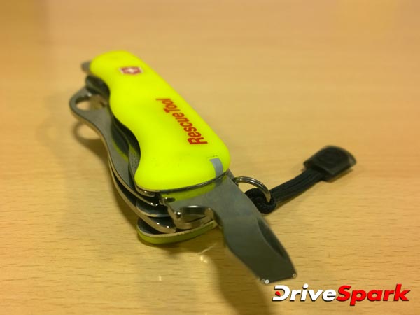 Victorinox Rescue Tool Review - DriveSpark