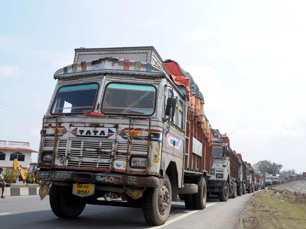 Heavy Vehicle Scrapping To Be Made Mandatory - DriveSpark News