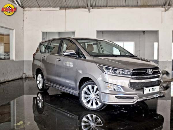 Toyota Innova Crysta Modified: It Looks Awesome - DriveSpark
