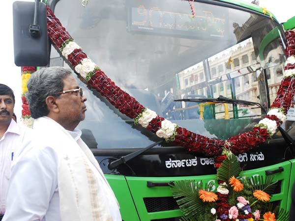 Tata Motors Delivers 241 New Buses To KSRTC - DriveSpark News