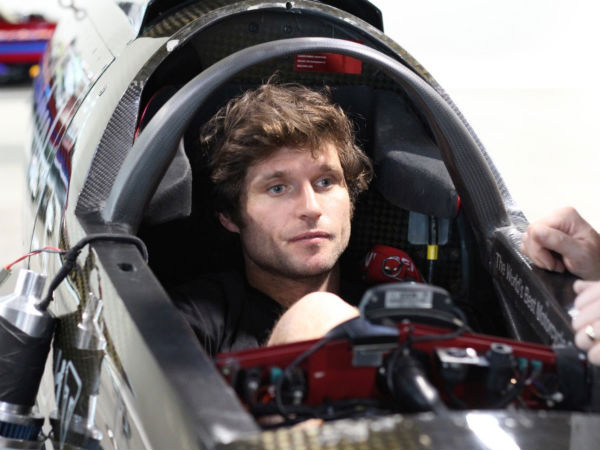 Guy Martin Sets A New Triumph Speed Record - DriveSpark News