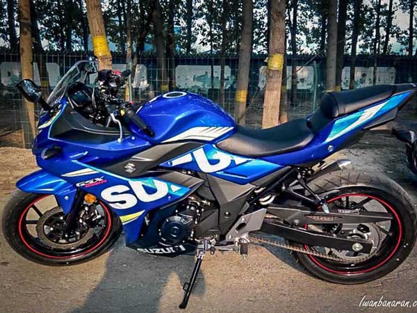 Suzuki GSX-250R Production Version Revealed - DriveSpark News