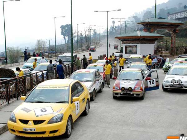 India-Bhutan Car Rally Flagged Off From Tawang - DriveSpark News