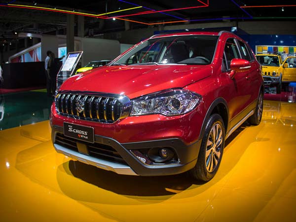 2016 Sao Paulo Auto Show: Suzuki S-Cross Facelift - DriveSpark News