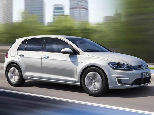 Los Angeles Auto Show 2016: Volkswagen e-Golf Revealed - DriveSpark