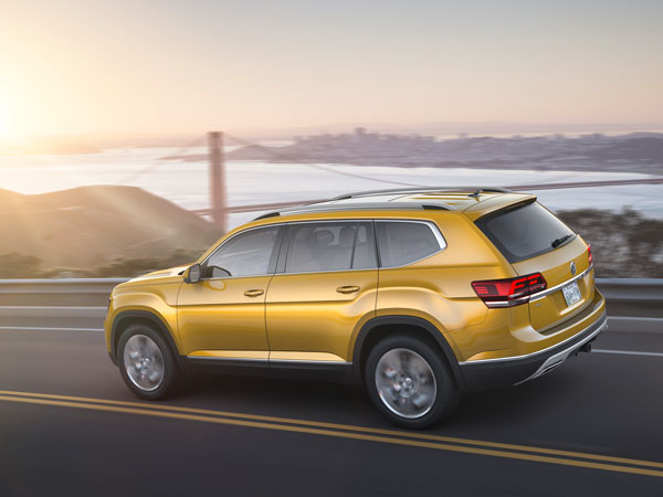 Los Angeles Auto Show 2016: Volkswagen Atlas SUV Unveiled - DriveSpark News