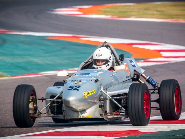 Anindith Reddy Clinched JK Euro 16 Championship - DriveSpark News