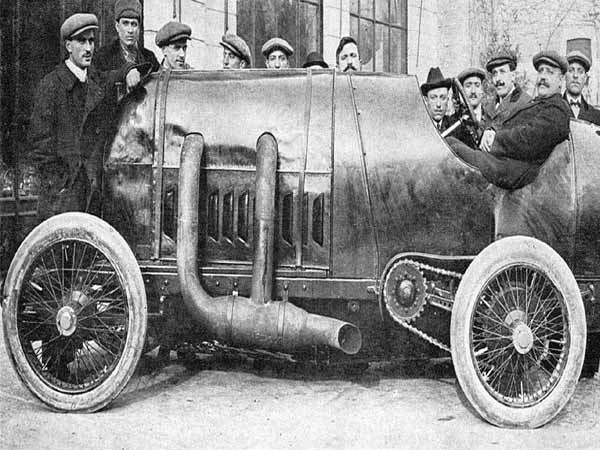 Interesting Aircraft Engined Cars From The Past - DriveSpark