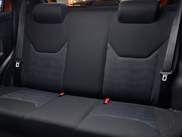 Best Car For Rear Seat Comfort India - Velcromag