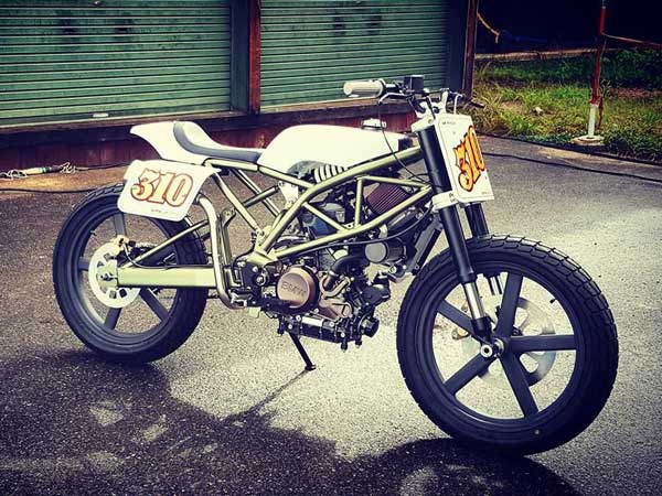 BMW G310R Flat Tracker Unveiled In Japan - DriveSpark News