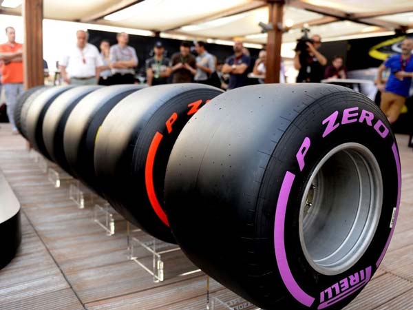 Pirelli Officially Unveils 2017 Formula One Wider Tyre Range ...