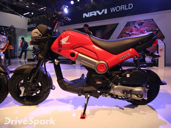 Honda Two-Wheelers Sell 3.25 Lakh Units In November 2016 - DriveSpark News
