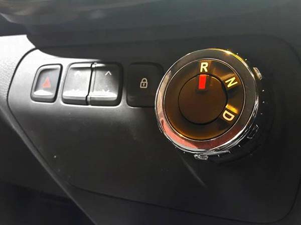 2015 Renault Kwid: Disadvantages, Cons, Pros & Advantages - DriveSpark ...