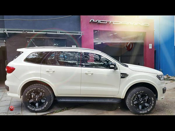 This Customised Ford Endeavour Is A Mean Looking SUV - DriveSpark News