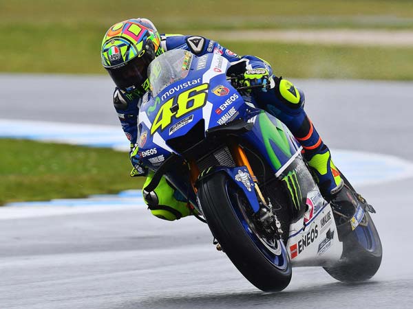Michelin’s Intermediate Tyres Dropped By MotoGP For 2017 - DriveSpark News