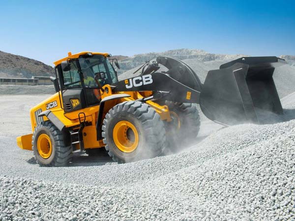 JCB India Unveils Seven New Products At Gurgaon - DriveSpark News
