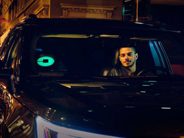 Uber Is Launching Coloured Beacons For Cabs - DriveSpark News