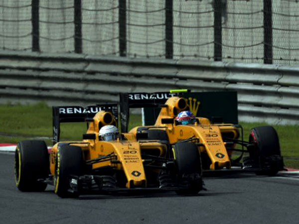 Renault Sport Racing Announce BP And Castrol As New Partner ...