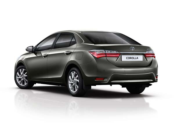 New Toyota Corolla India Launch Details - DriveSpark News