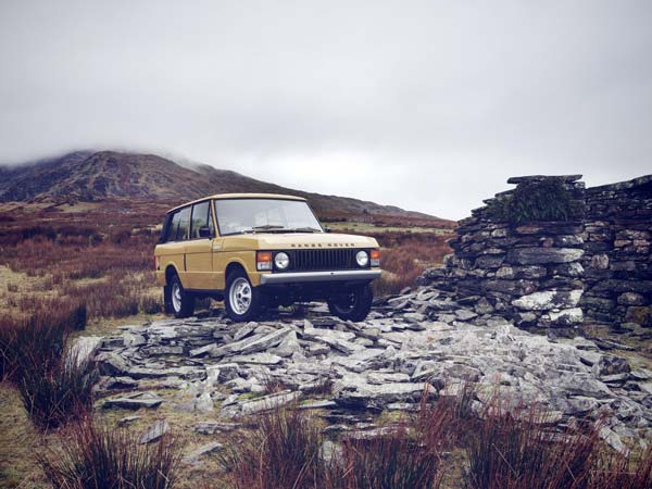 1978 Range Rover Two-Door Revealed As First Range Rover Reborn Model ...