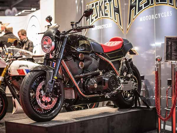 Hesketh Unveiled The Valiant 2100cc Supercharged Behemoth monster ...