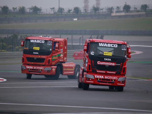 Tata T1 Prima Joined By European Truck Racing Championship Drivers ...