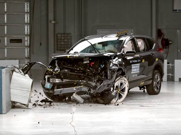 2017 Honda CR-V Receives Top Safety Ratings From IIHS - DriveSpark News