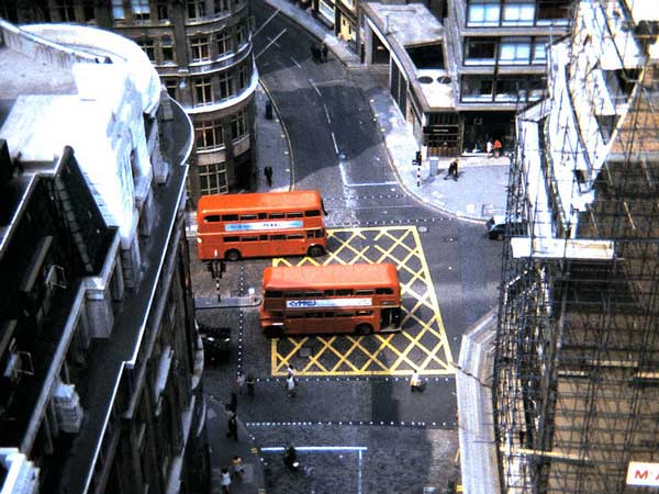 Yellow Box Junctions Explained: How Should You Negotiate The Latest ...