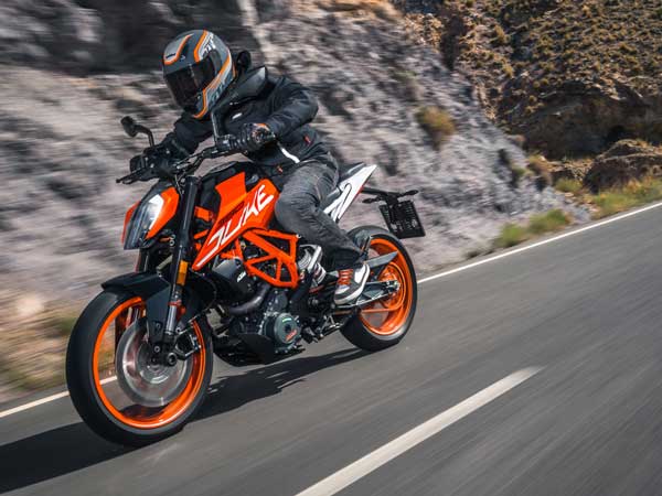 2017 KTM Duke 390 White Paint Limited Edition Launched In India ...