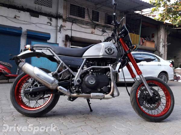 Royal Enfield Himalayan Modified Madmax - DriveSpark News