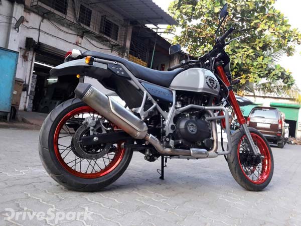 Royal Enfield Himalayan Modified Madmax - DriveSpark News