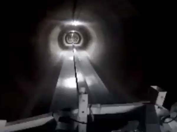 Tesla’s Elon Musk Unveils 200Km/h Electric Sled In A Video - DriveSpark ...