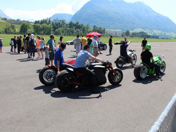 World’s Largest Electric Vehicle Rally In Switzerland Begins ...