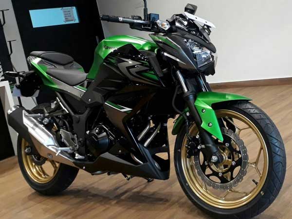 2017 Kawasaki Z250 Pictures Reveal New Colour Scheme - DriveSpark News