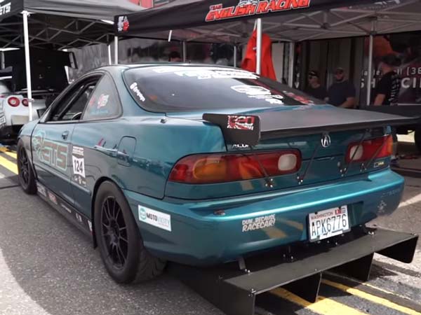World’s First Front Wheel Drive (FWD) Car Hits 200 mph In Half Mile ...