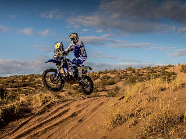 Yamaha Launches WR450F Rally Replica - DriveSpark News