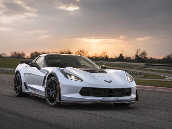 Chevrolet Corvette Mid-Engine Debut Details Revealed - DriveSpark News