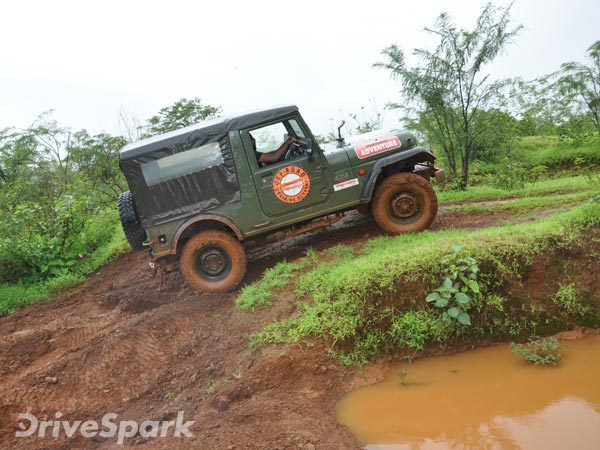 Off-Roading We Go With Mahindra Off-Road Training Academy - DriveSpark
