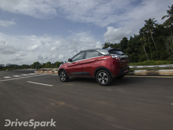 Tata Nexon AMT: Specification, Features, Price, Images & Mileage ...