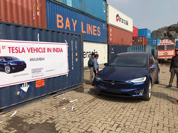 Tesla In India For The First Time; It Is A Model X - DriveSpark News