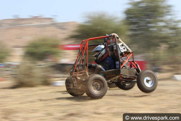 BAJA SAEINDIA 2018 Powered By Mahindra— 2018 BAJA Motorsport's Ground ...