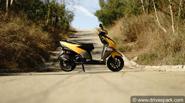 TVS NTorq 125 Review: A Feature-Packed Sporty Scooter For The Masses ...