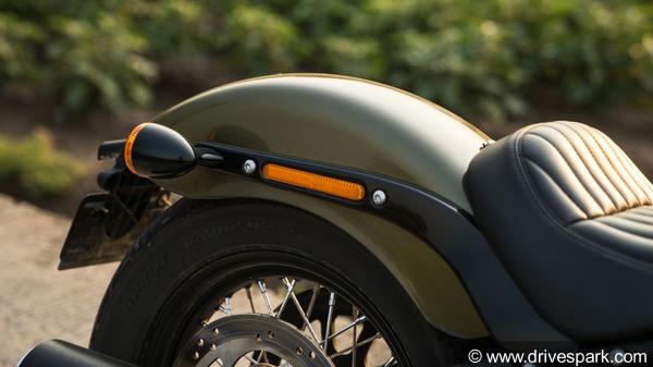 2018 Harley Davidson Street Bob Review - A Badass Power-Packed Solo ...