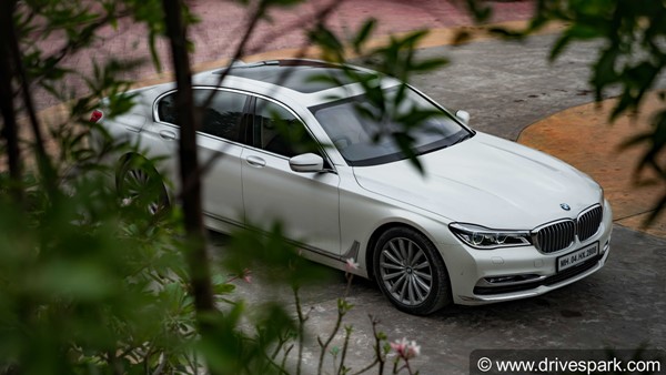 BMW Petrol Cars Switches To BS6 Engines - DriveSpark News