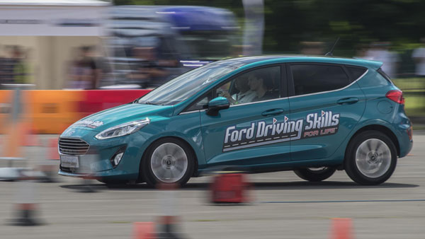 What Is Brake Assist? How Does Emergency Brake Assist Improve Safety ...