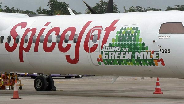 SpiceJet Becomes First Flight To Fly On Biojet Fuel From Dehradun To ...