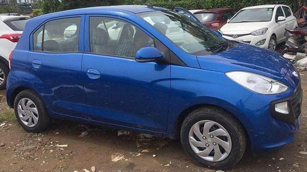 New Hyundai Santro Blue Colour Variant Spotted Ahead Of Launch ...