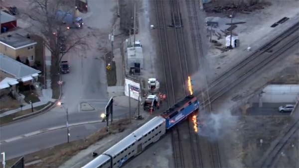 Chicago Coldwave Effect: Railway Tracks Set On Fire To Keep Trains ...